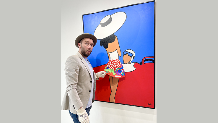 La galerie d’Alan Walsh rouvre en face de l’Automobile Club de Monaco