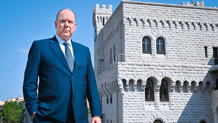 Albert II : « J’invite les conseillers nationaux à la responsabilité et ...